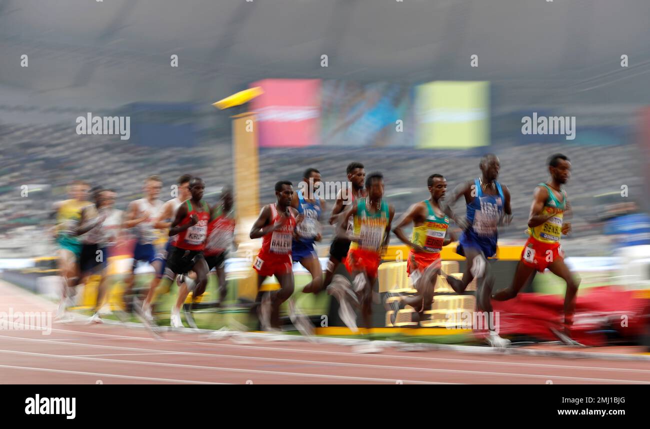 Runners compete in the men's 5000 meter final at the World Athletics ...