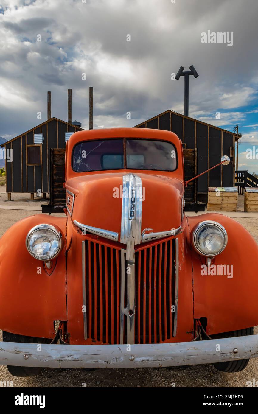 Old truck near reconstructed mess hall at Manzanar National Historic ...