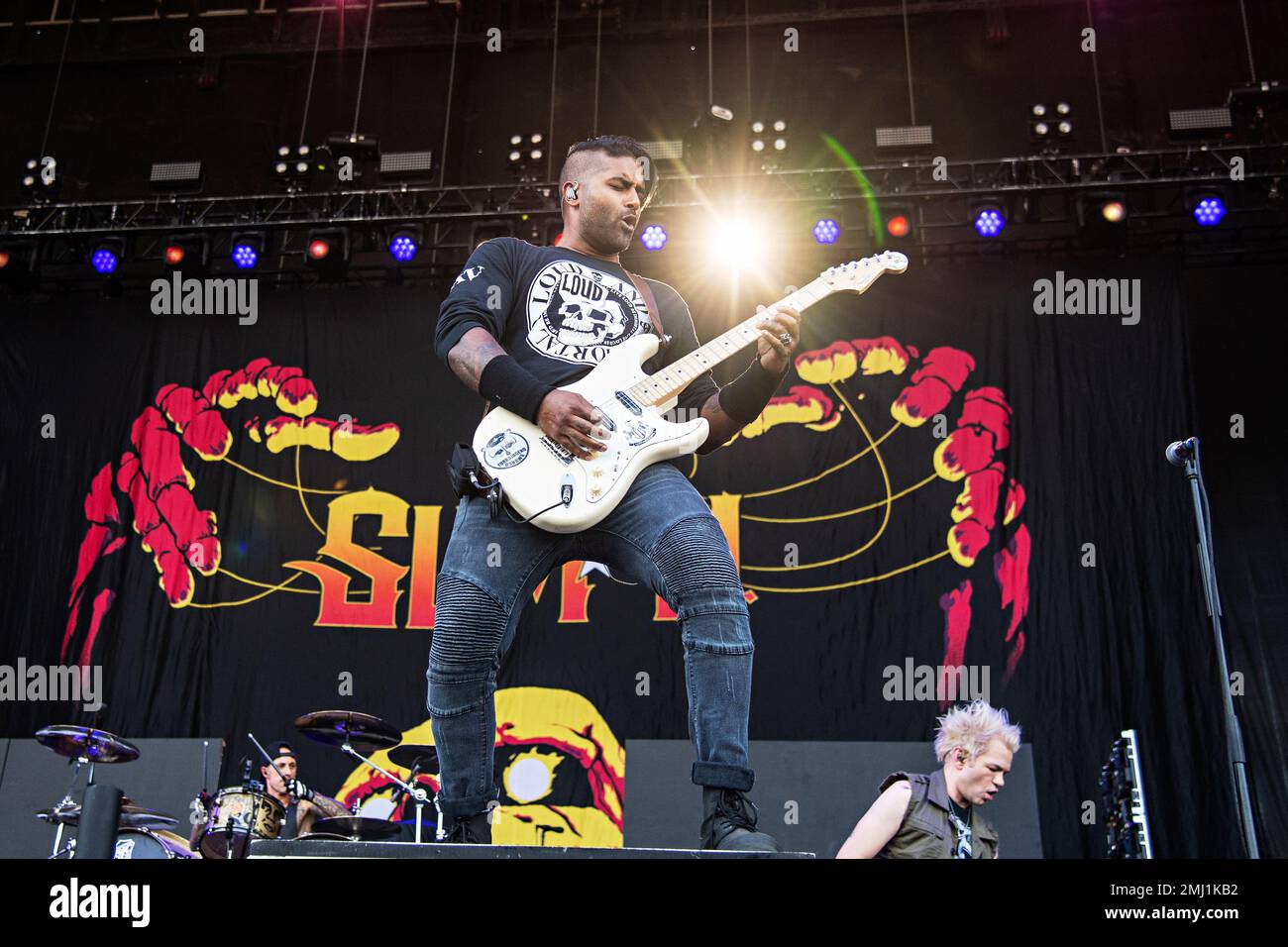 Dave Baksh of Sum 41 performs during Louder Than Life at Highland ...