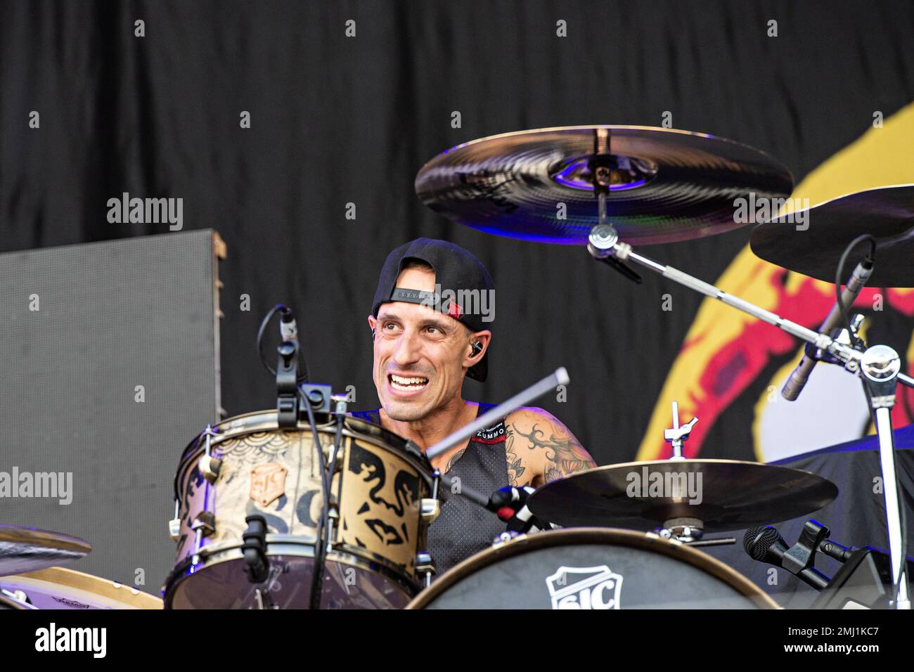 Frank Zummo of Sum 41 performs during Louder Than Life at Highland ...
