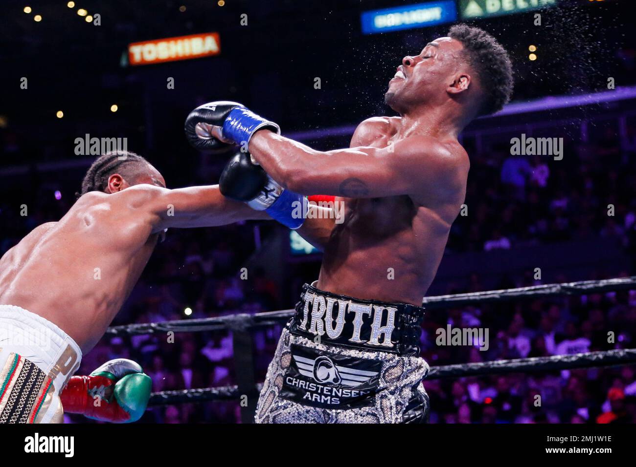 Errol Spence Jr. fights against Shawn Porter during the WBC & IBF World Welterweight ...