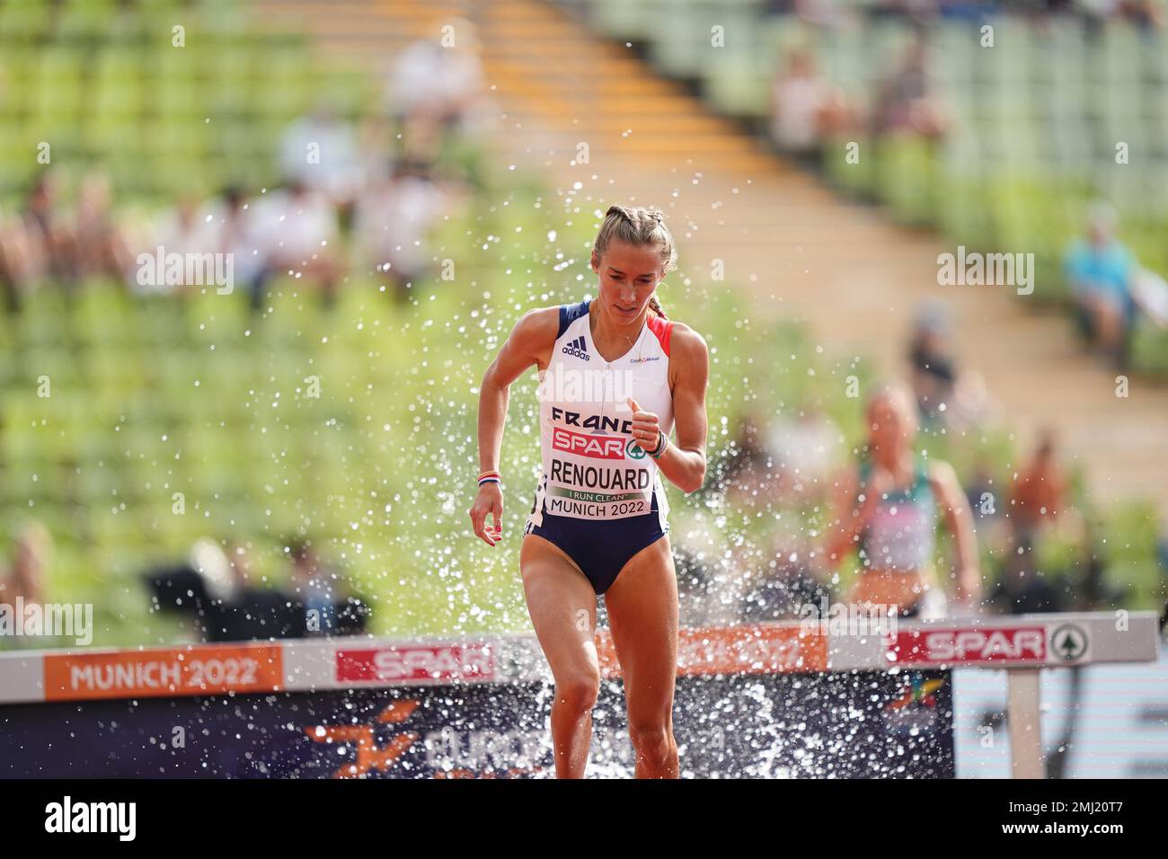 Flavie RENOUARD participating in the 3000m steeplechase of the European ...