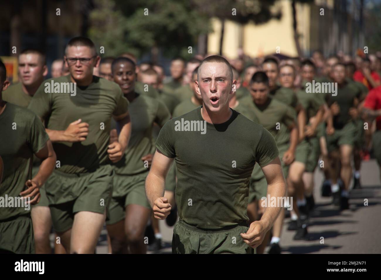 New U.S. Marines with Alpha Company, 1st Recruit Training Battalion ...