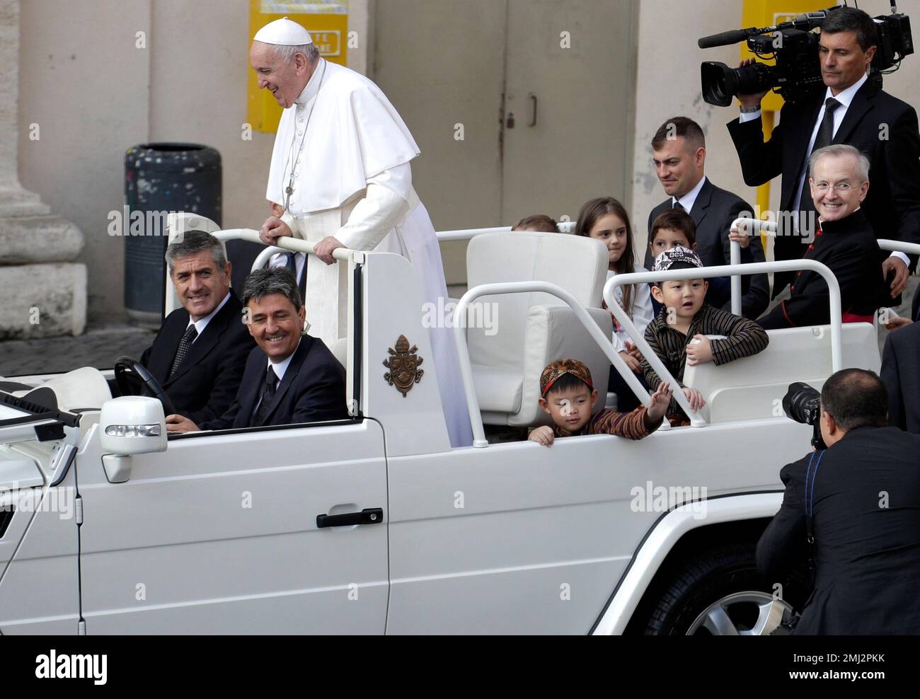Pope Francis Mobile