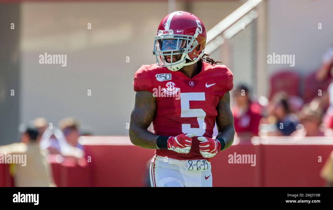 Alabama defensive back Shyheim Carter (5) during the first half of an ...