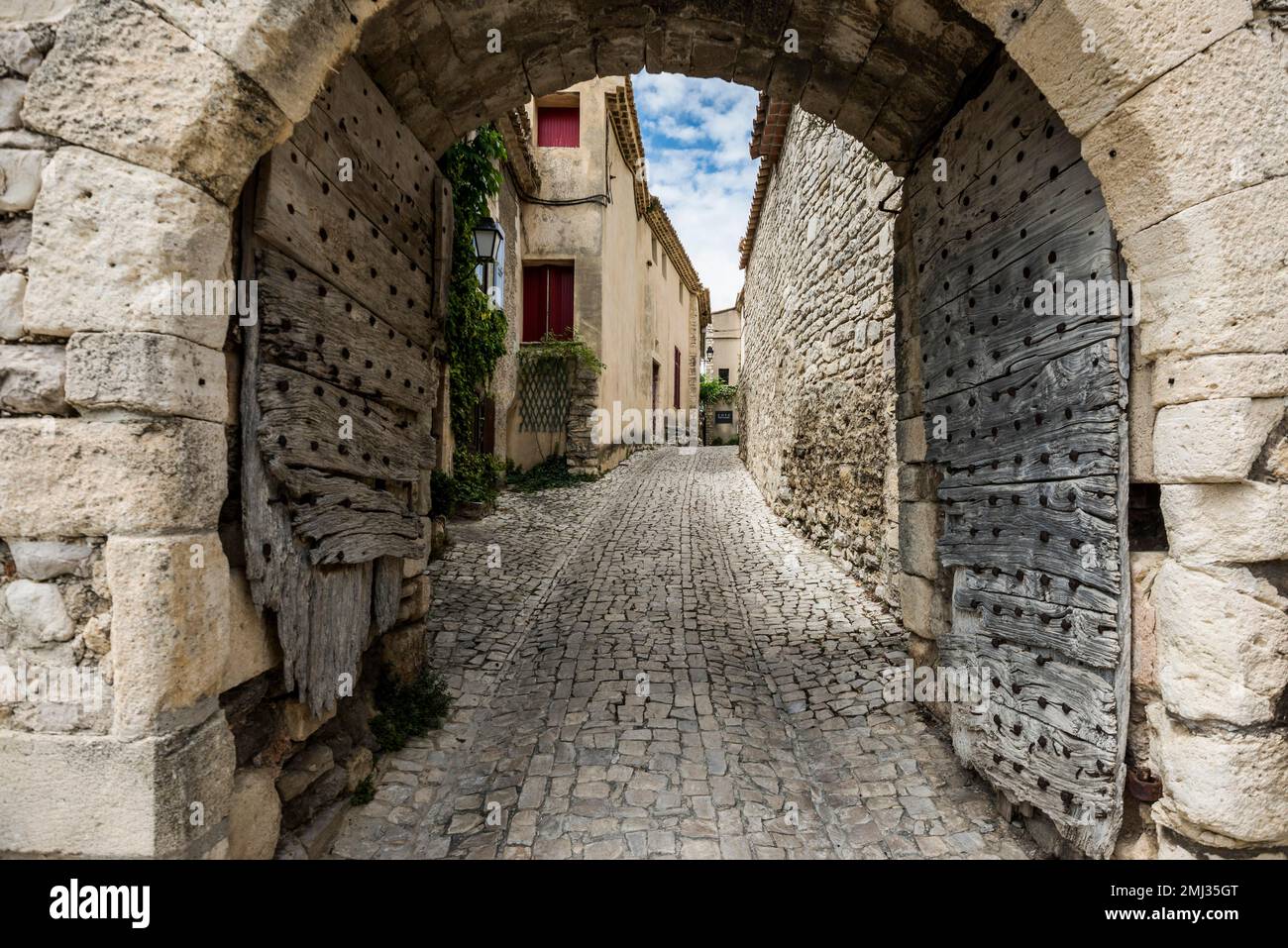 Picturesque mountain village, Seguret, Les plus Beaux Villages de ...