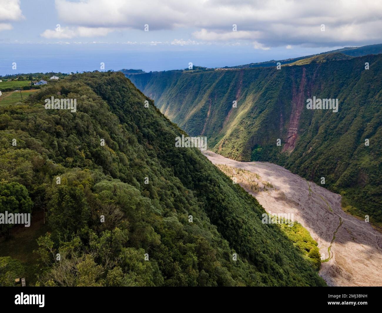 Saint-Joseph, Reunion Island - Ramparts River Stock Photo - Alamy