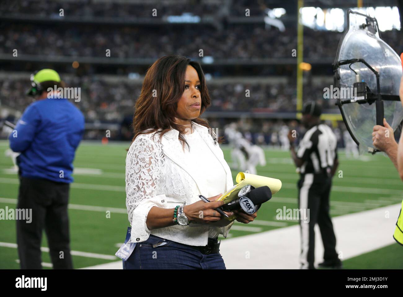 Pam Oliver – Sideline Reporter Fox NFL stands on the sidelines as the ...