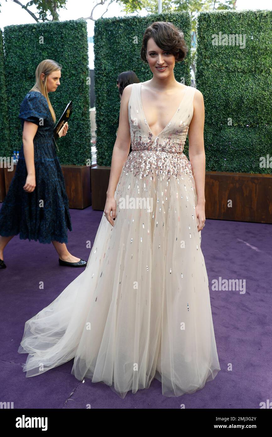 Phoebe Waller-Bridge arrives at the 71st Primetime Emmy Awards on ...