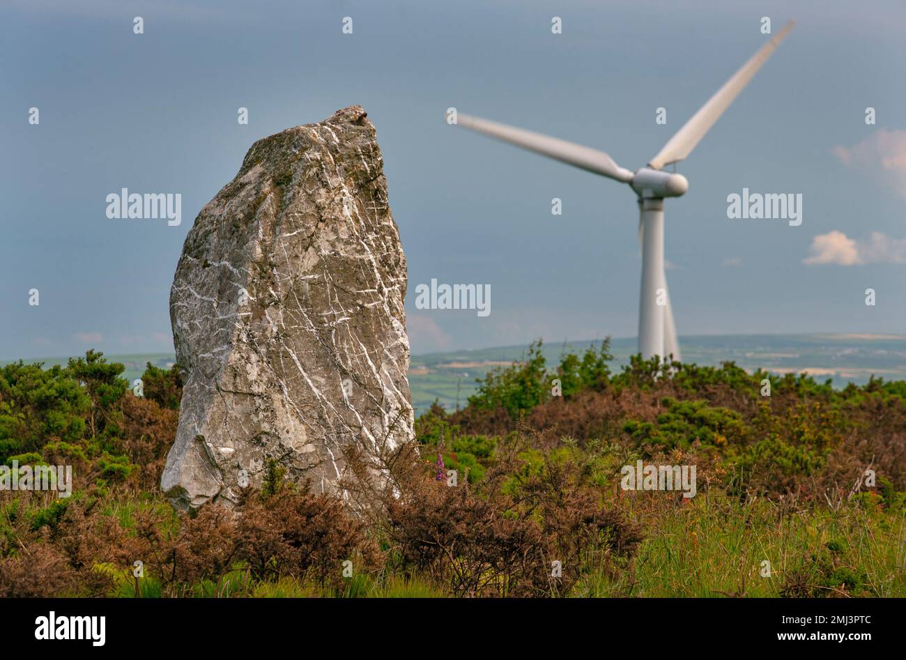The Longstone standing stone St Breock Downs Cornwall Stock Photo - Alamy