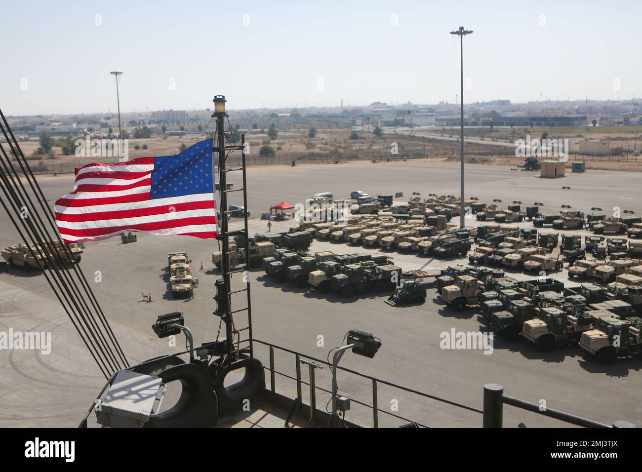 U.S. Marines with Combat Logistics Regiment 1, 1st Marine Logistics ...