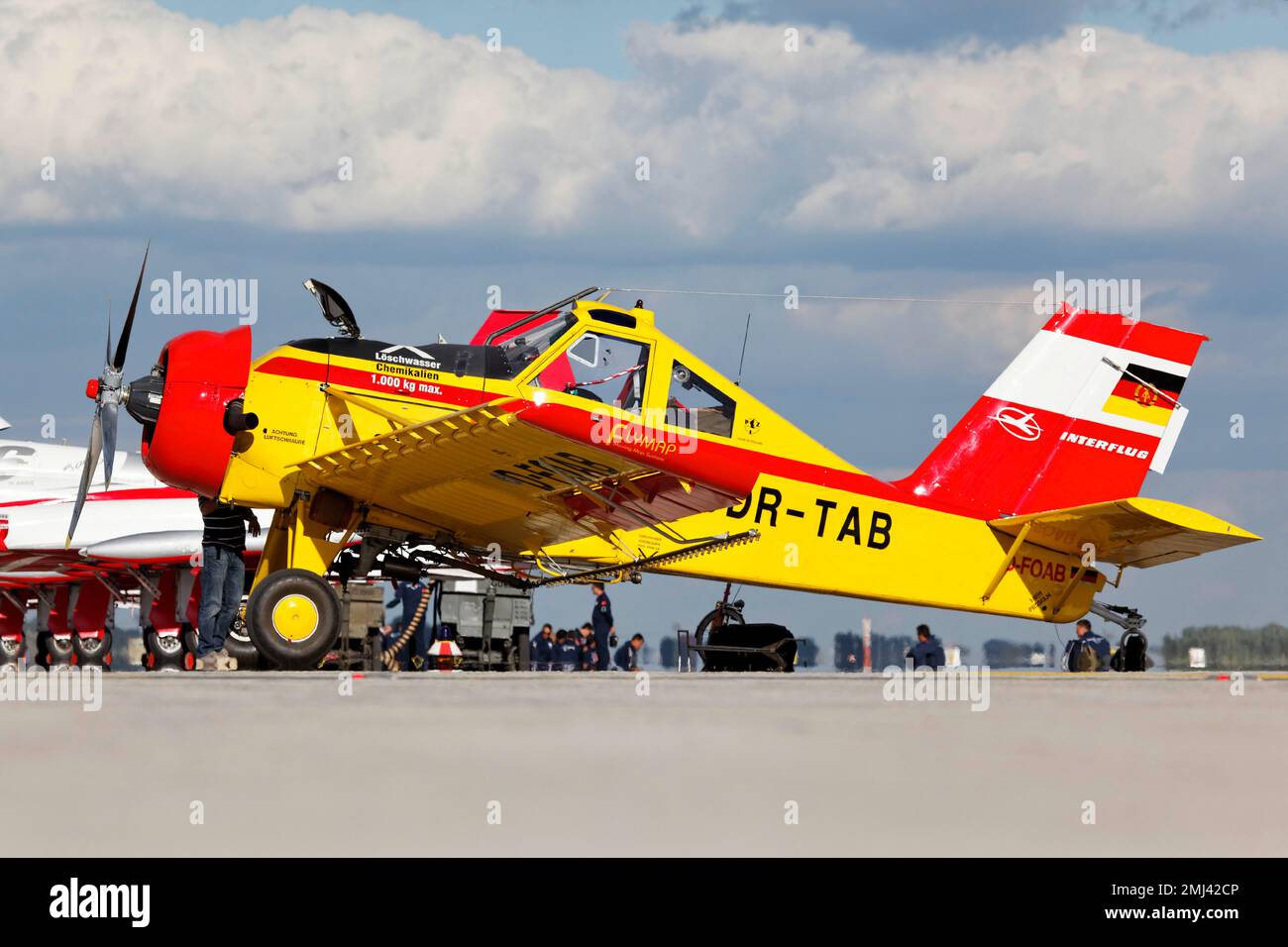 Agricultural aircraft hi-res stock photography and images - Alamy