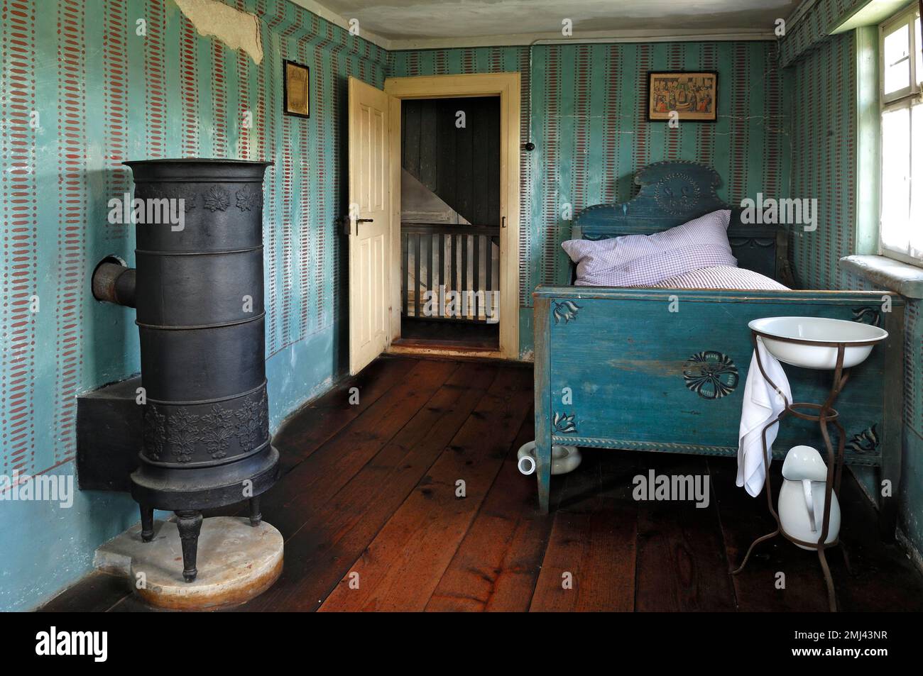 Air discharge hi-res stock photography and images - Alamy