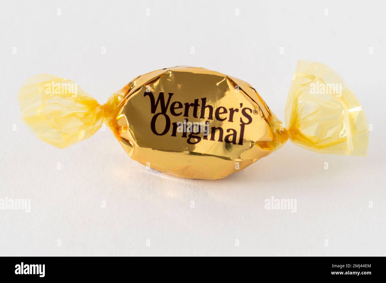 Sweet wrappers hi-res stock photography and images - Alamy