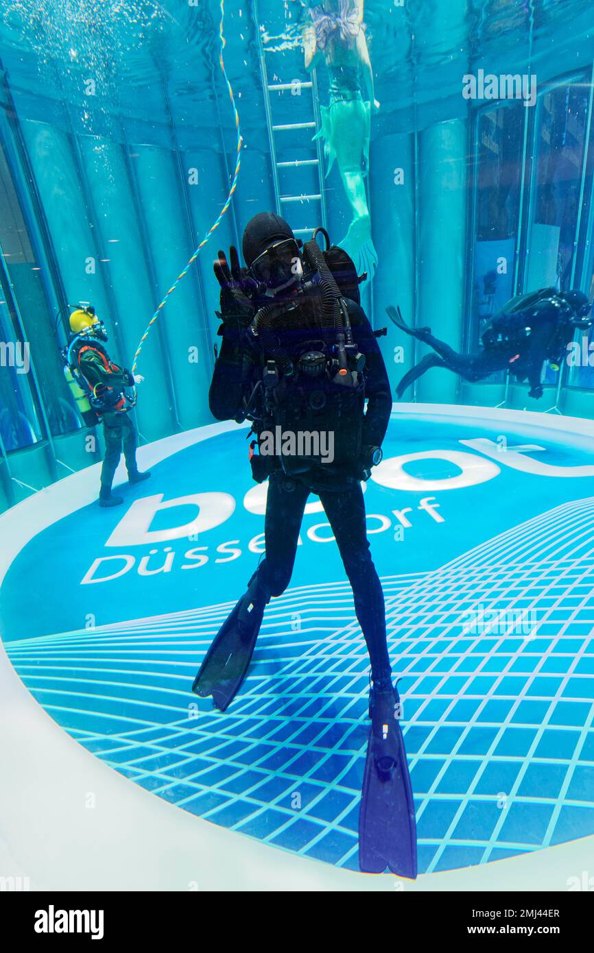 Boot logo hi-res stock photography and images - Alamy