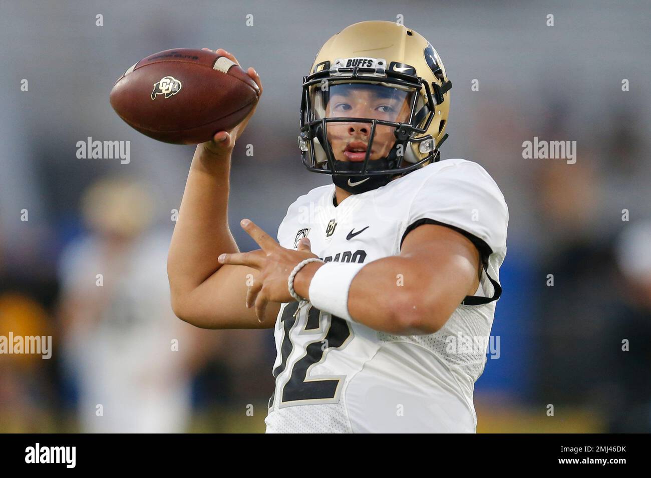Colorado quarterback Steven Montez (12) in the first half during an ...