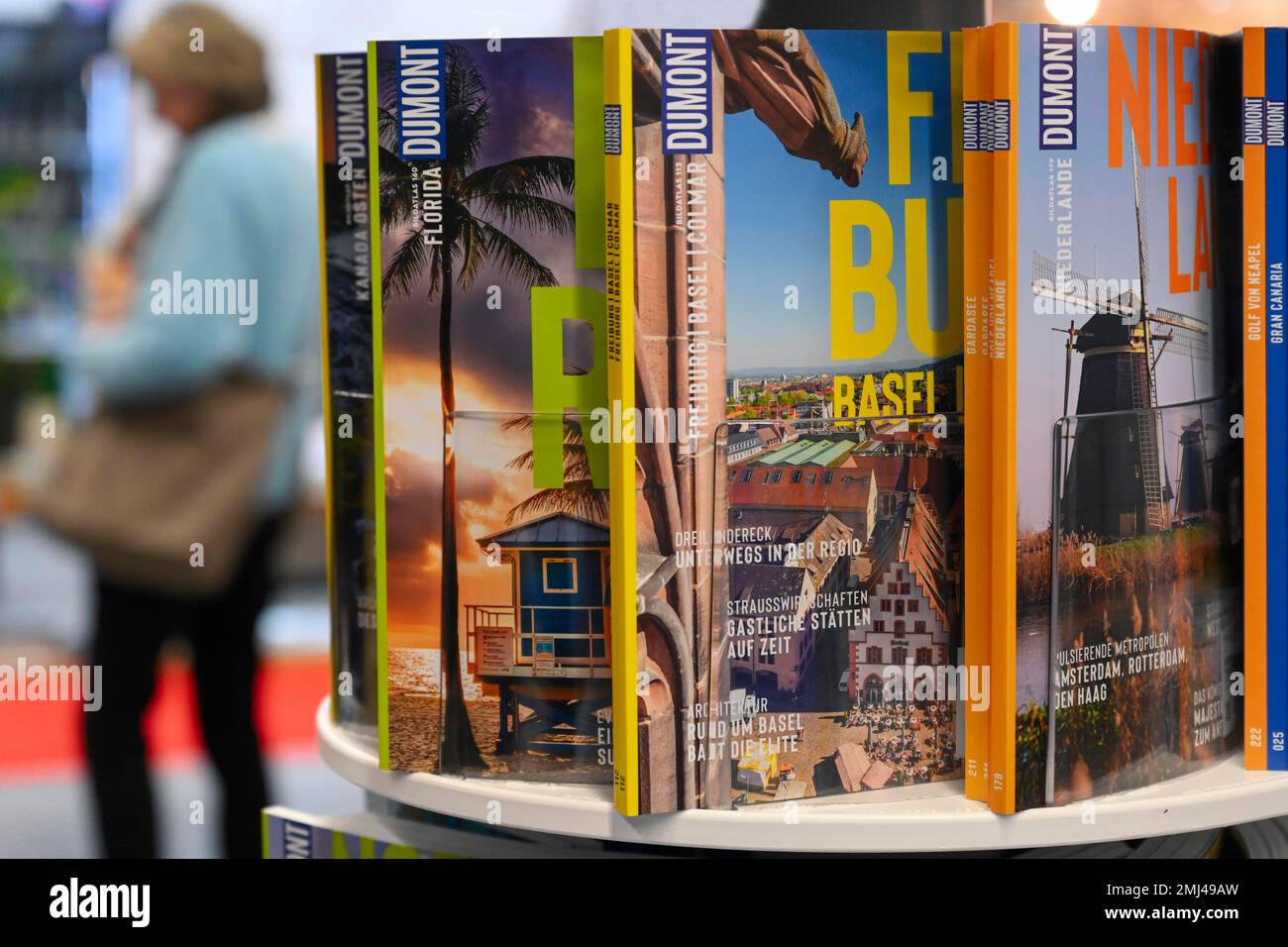 Sales Stand Dumont Travel Guide Stock Photo - Alamy