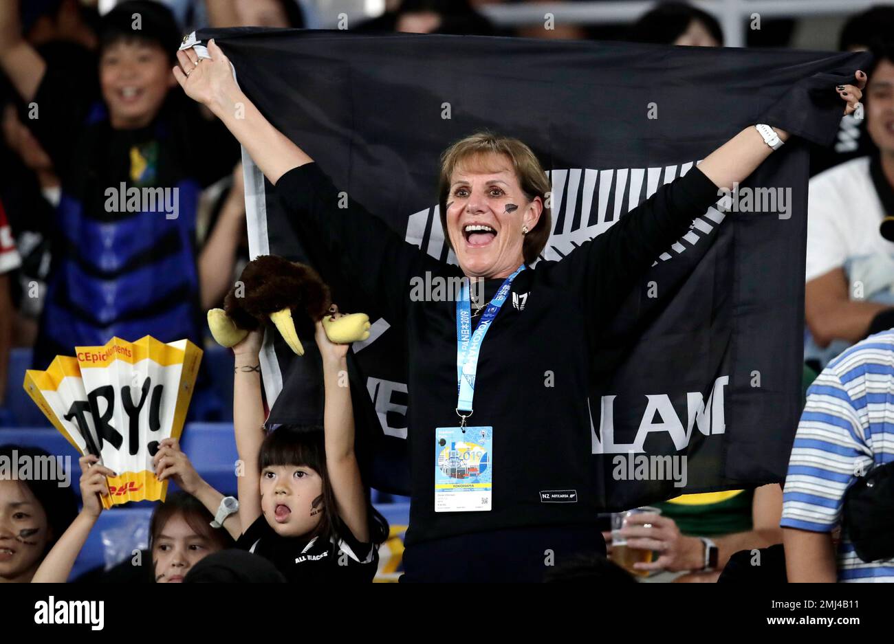 All Blacks fans wait for the start of the Rugby World Cup Pool B game ...