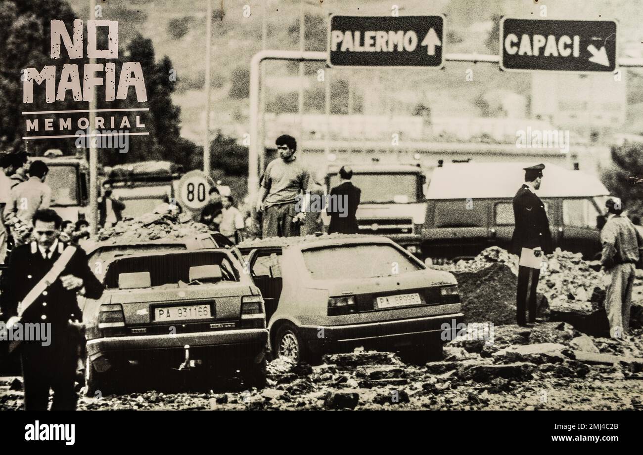 No Mafia Memorial, View of the History of the Mafia in Palermo, Palermo ...