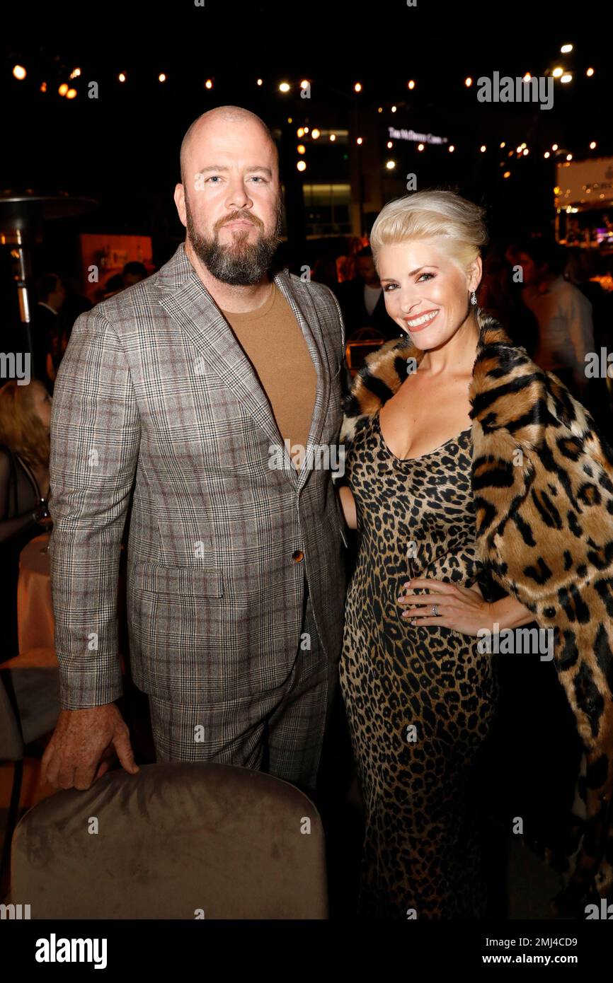 Chris Sullivan, left, and Rachel Sullivan toast at the Performer's ...