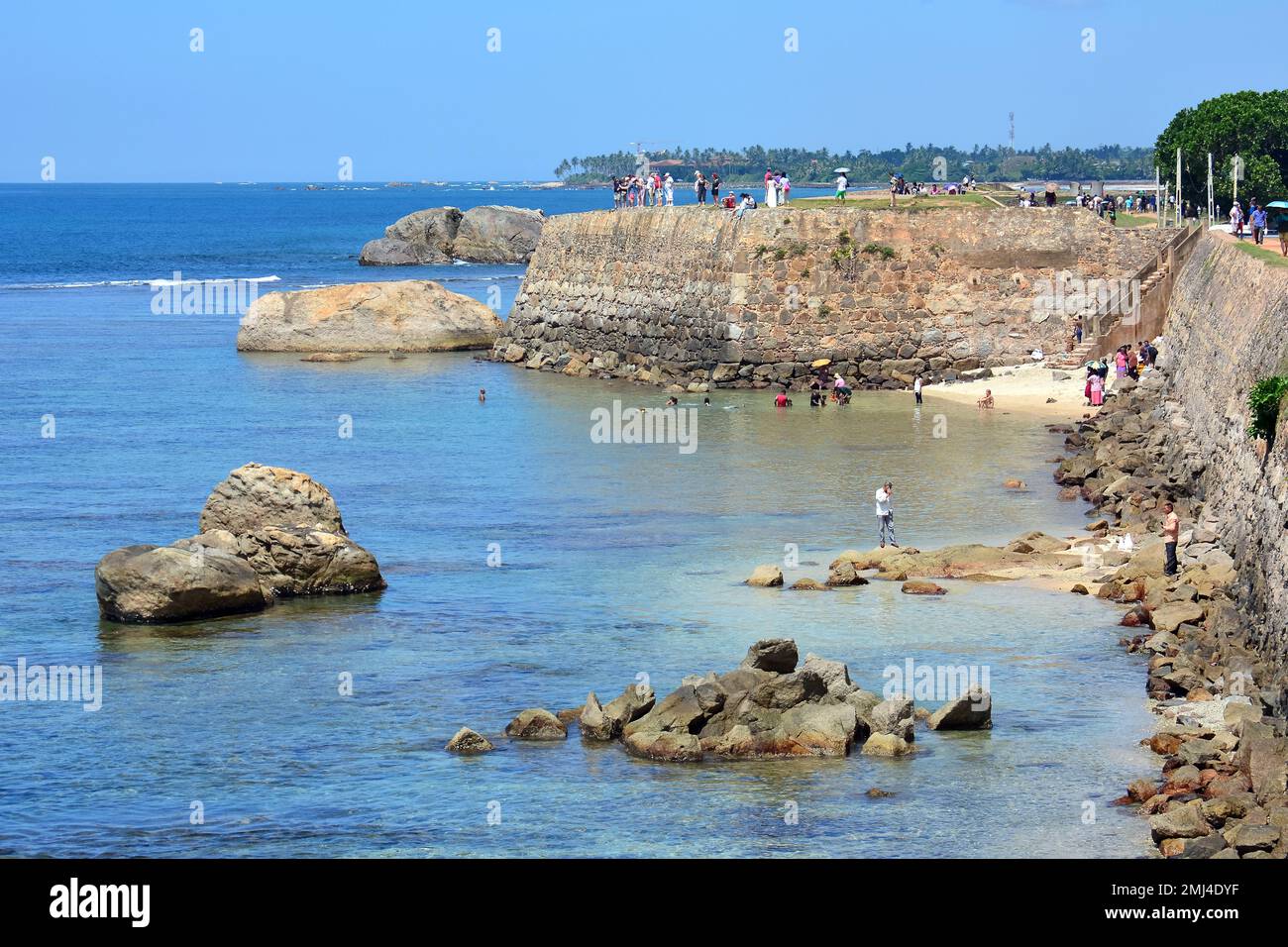 fortress wall, Galle Fort, Galu Kotuwa, Kālik Kōṭṭai, Galle city ...