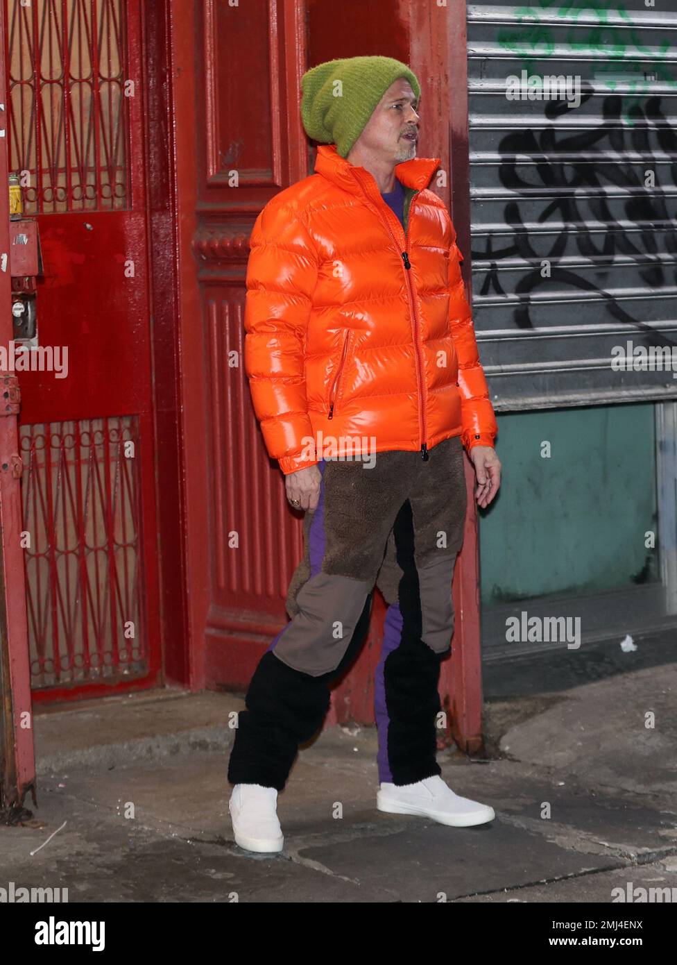 Brad Pitt and George Clooney Filming ‘Wolves’ -PICTURED: Brad Pitt ...