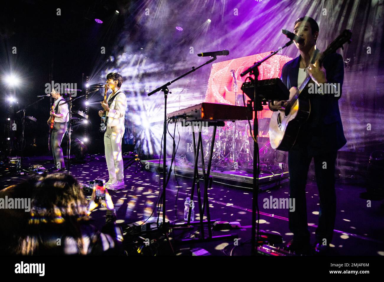 Korean indie rock hi-res stock photography and images - Alamy