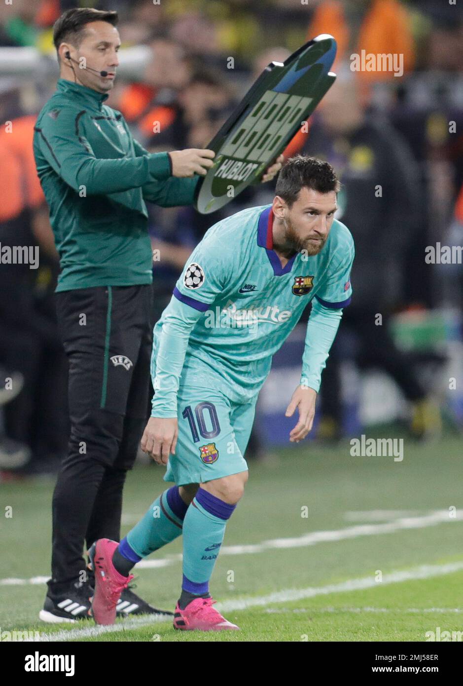 Barcelona's Lionel Messi enters the pitch during the second half of the ...