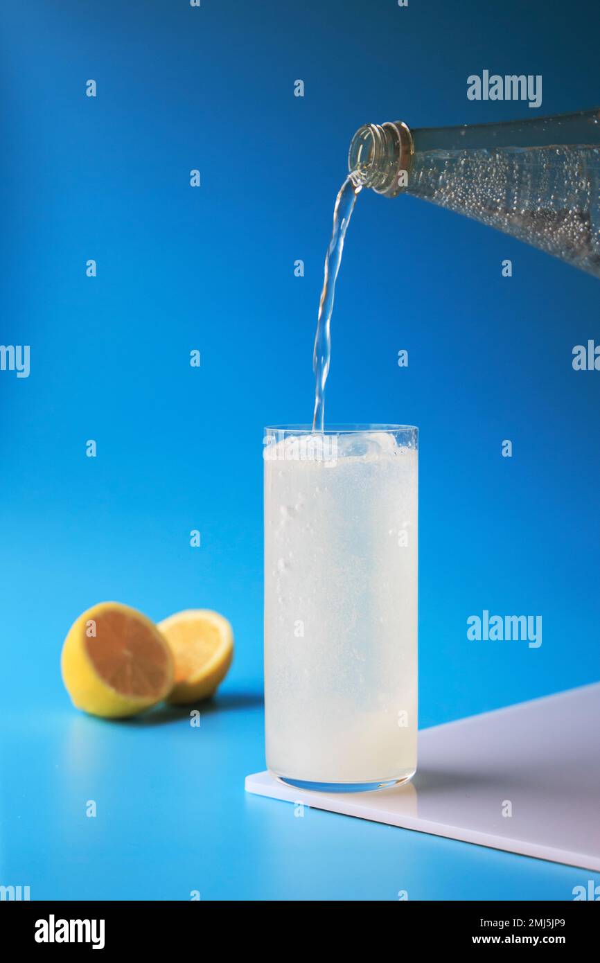 Classic summer cocktails hi-res stock photography and images - Alamy