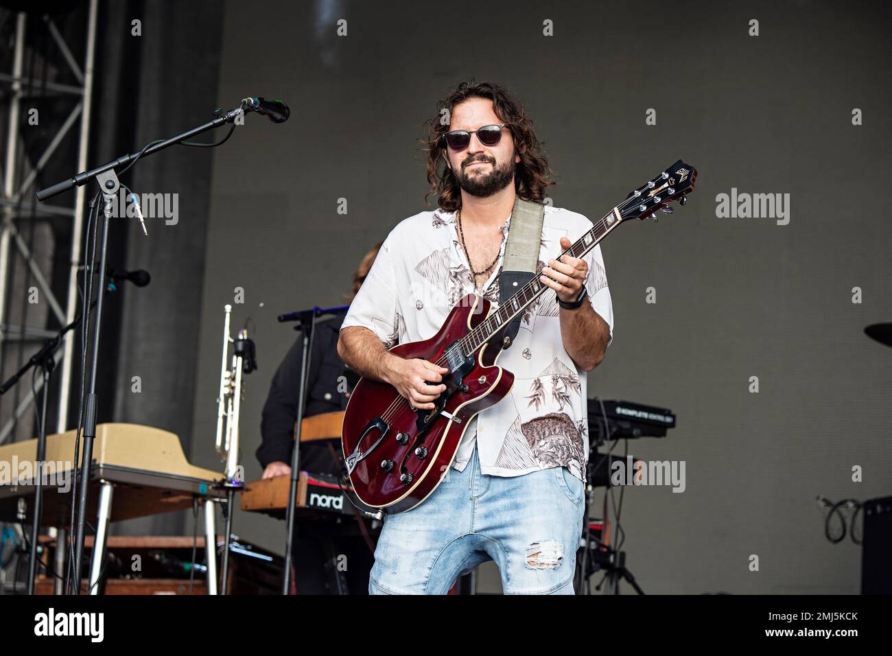Zack Feinberg performs during KAABOO 2019 at the Del Mar Racetrack and ...
