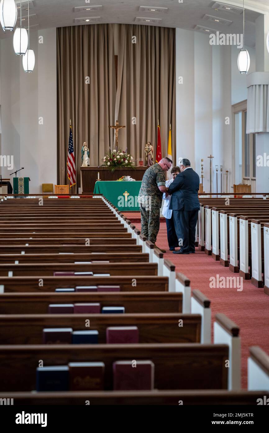 QUANTICO, Va. (Aug. 25, 2022) — Secretary of the Navy Carlos Del Toro ...