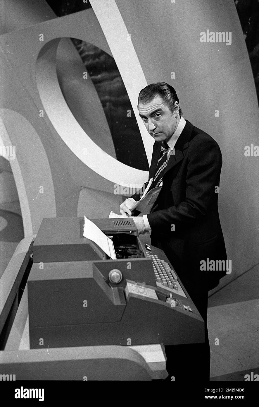 Cacho fontana hi-res stock photography and images - Alamy