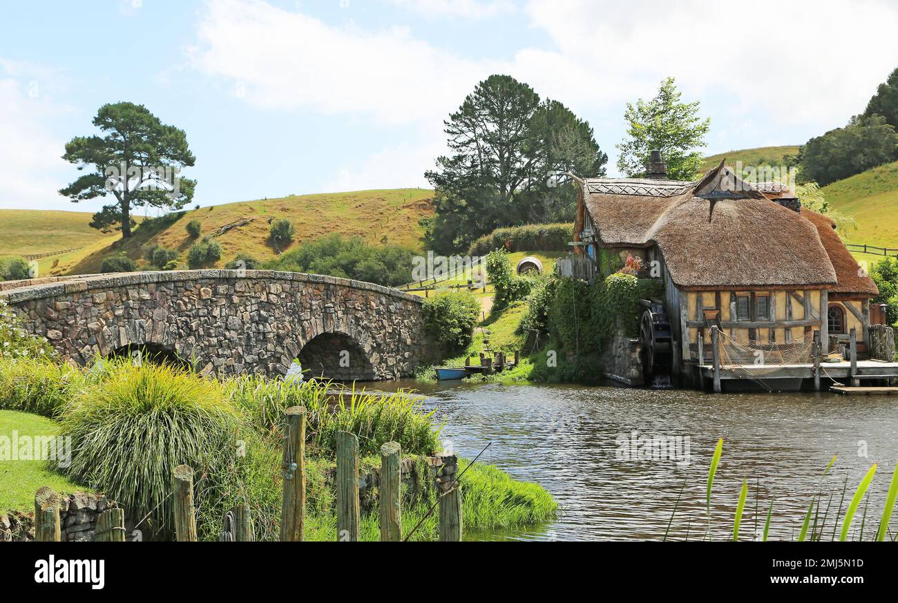 File:The Lake House (EXPLORE) Wikimedia Commons | atelier-yuwa.ciao.jp