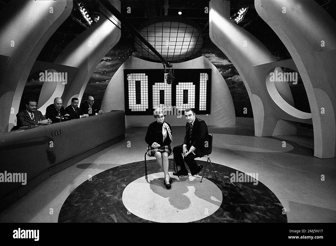 Cacho fontana hi-res stock photography and images - Alamy