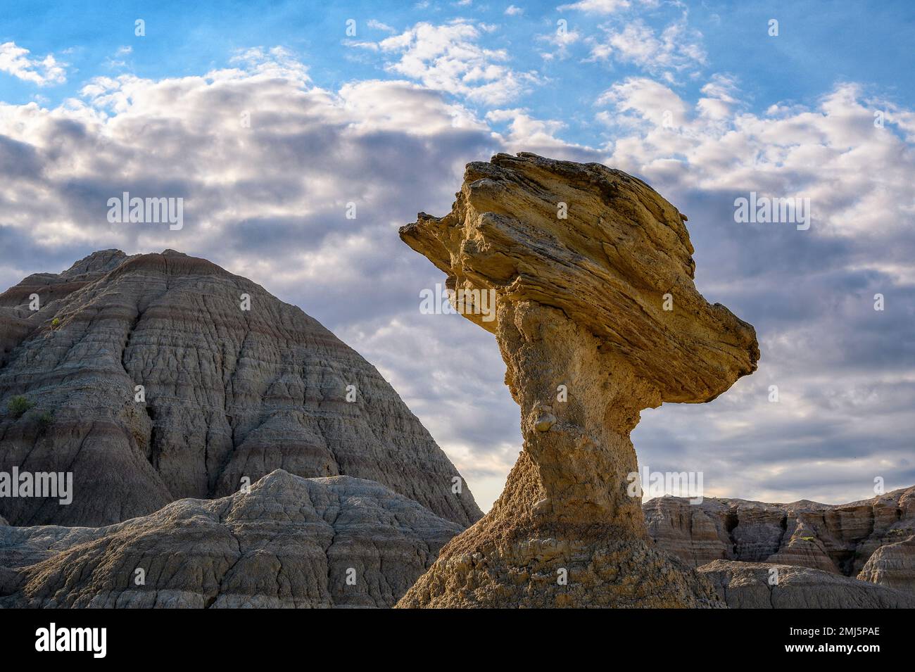 Rock pedestal badlands hi-res stock photography and images - Alamy