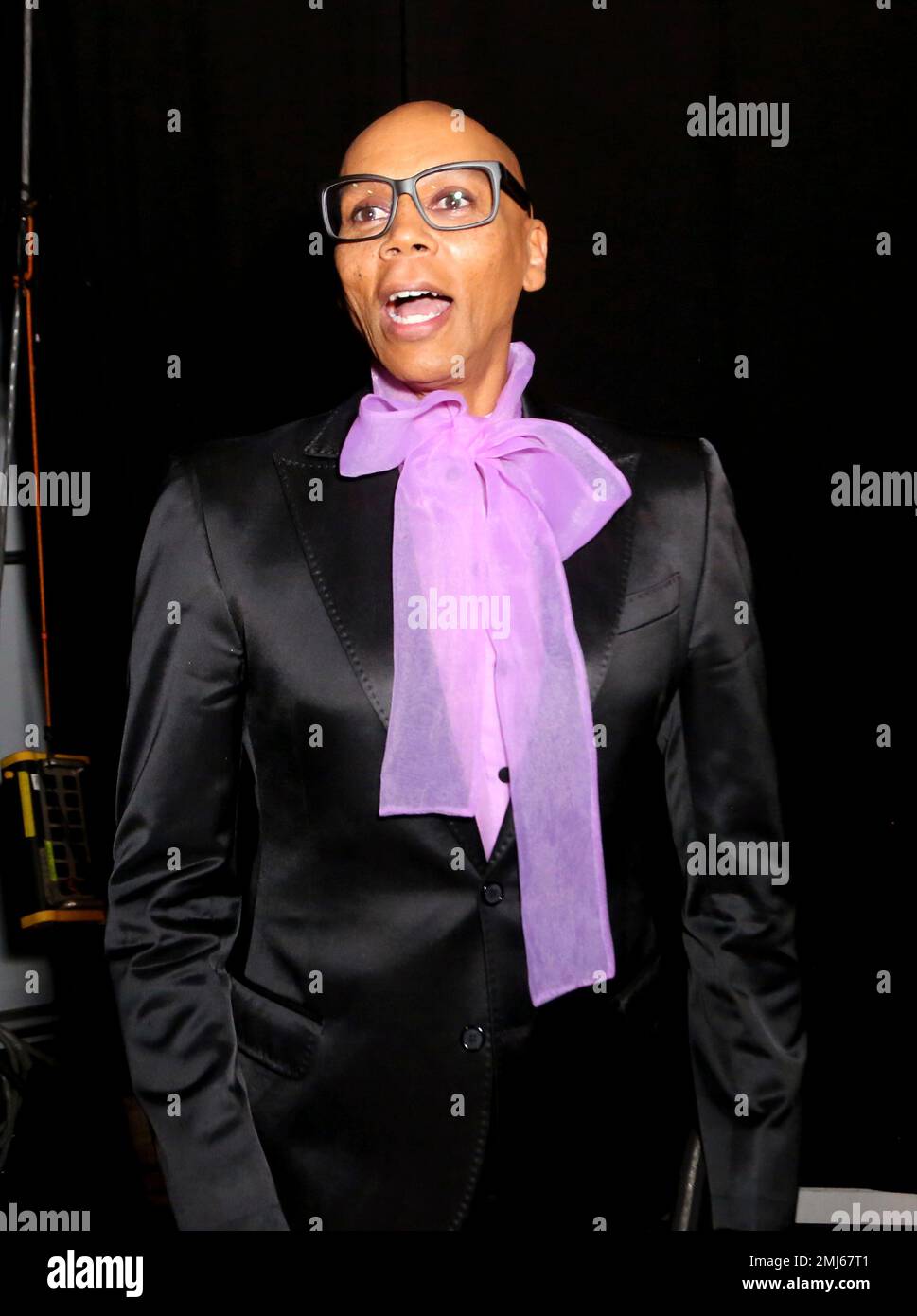 EXCLUSIVE - RuPaul poses backstage with the award for outstanding host ...