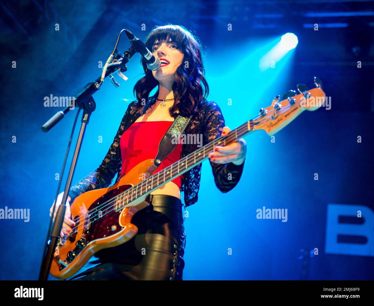 Orlaith Forsythe on vocals, bass & guitar Stock Photo - Alamy