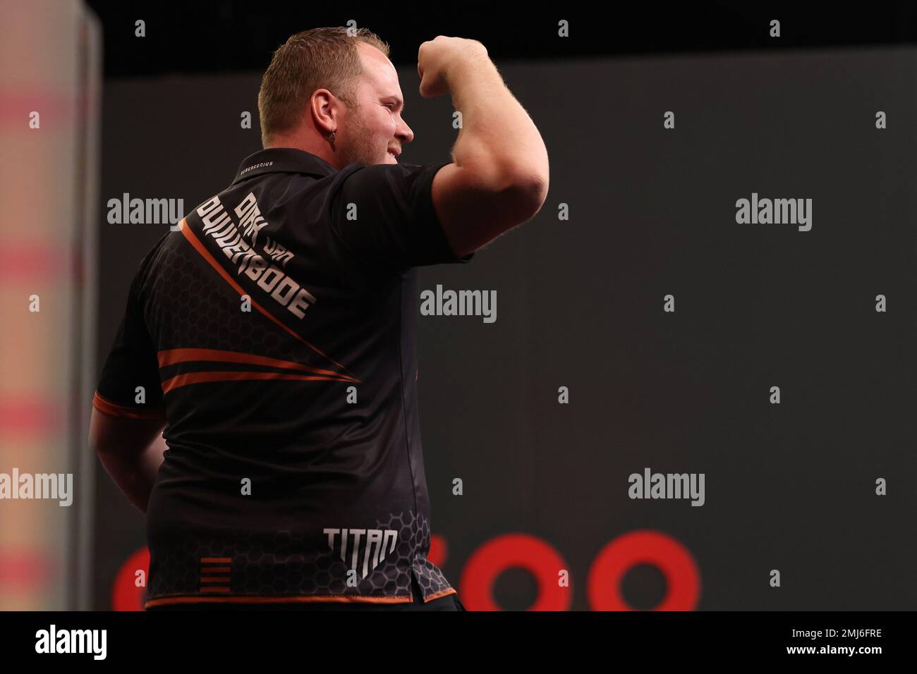 Marshall Arena, Milton Keynes, UK. 27th Jan, 2023. 2023 PDC Cazoo ...