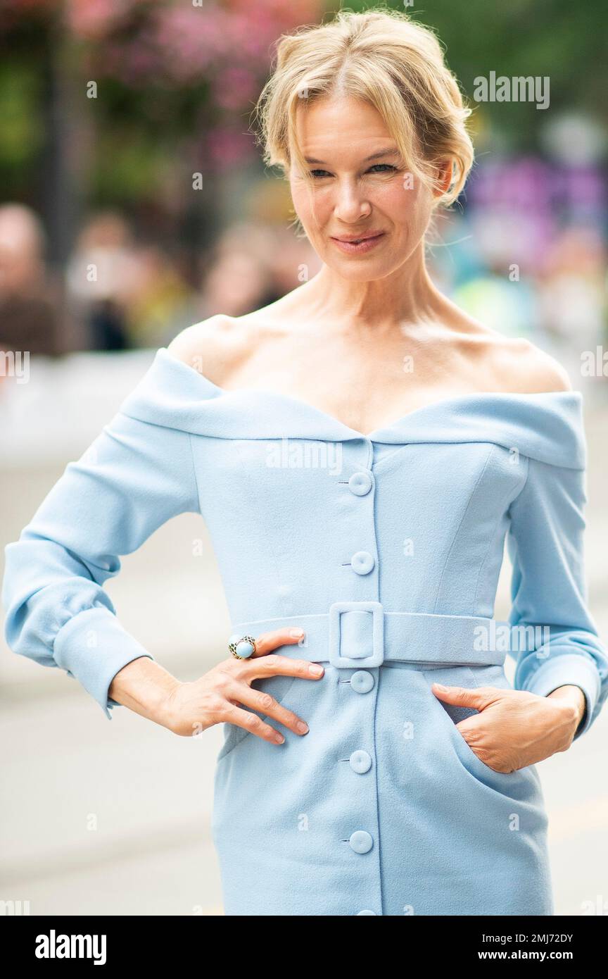 Actress Renee Zellweger attends a premiere for "Judy" on day six of the ...
