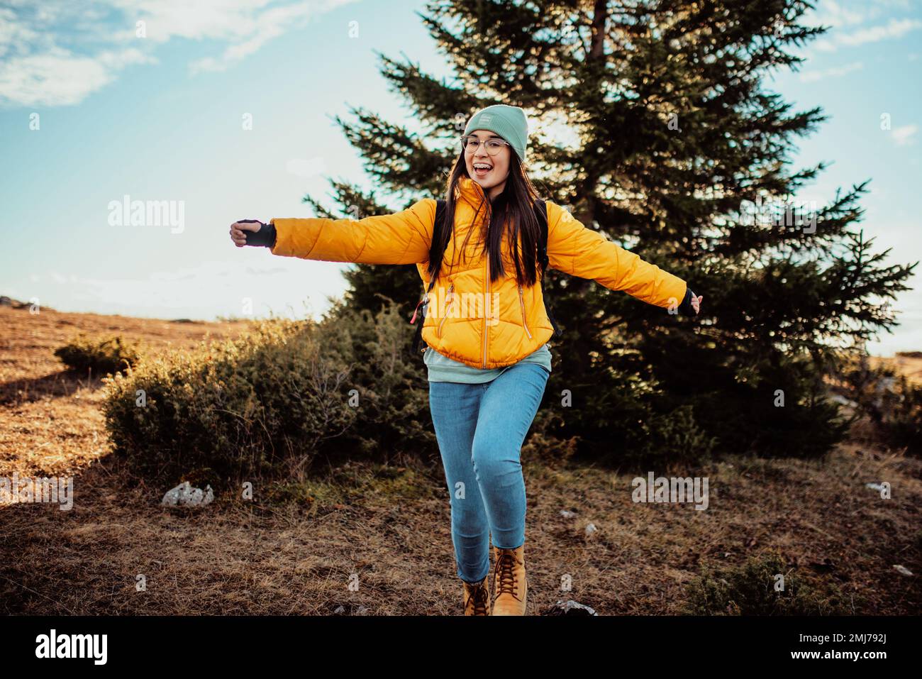 Girl running through a meadow hi-res stock photography and images - Alamy