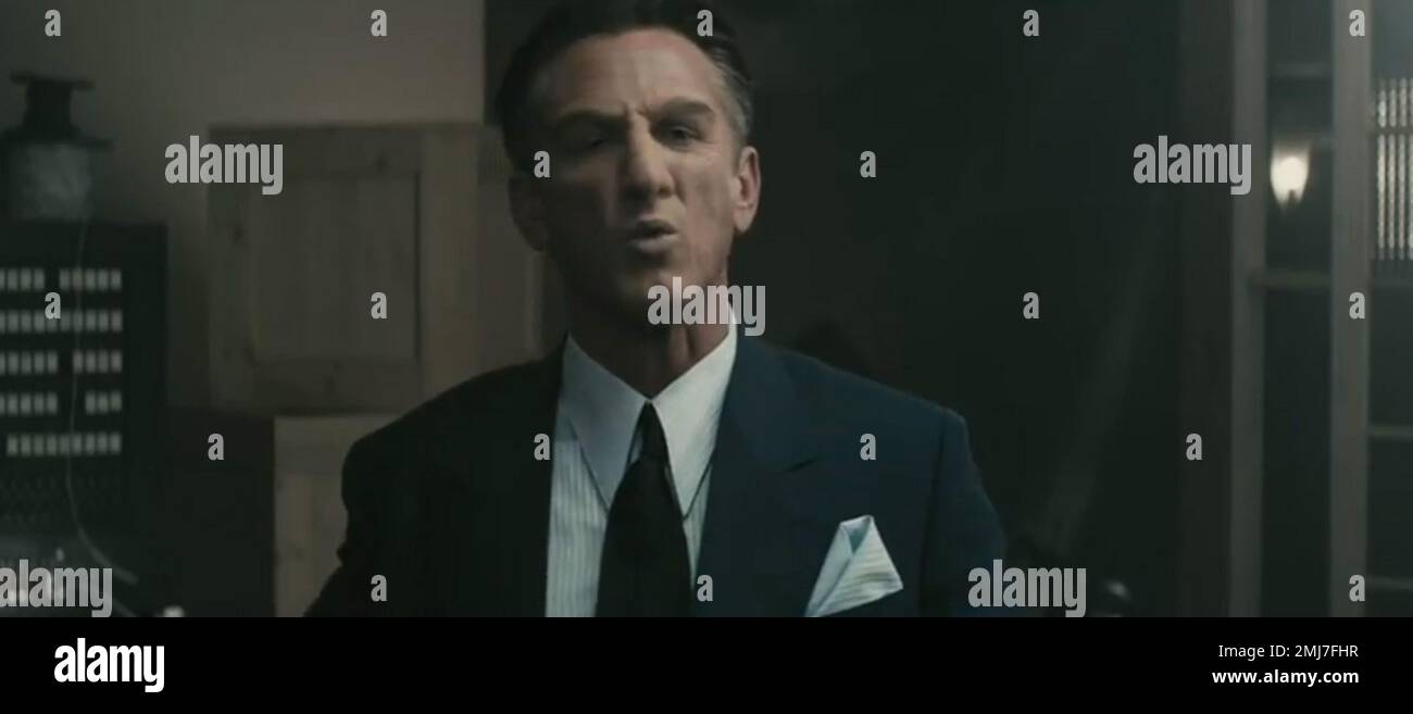 Los Angeles.CA.USA. Sean Penn as Mickey Cohen in a scene from the ...