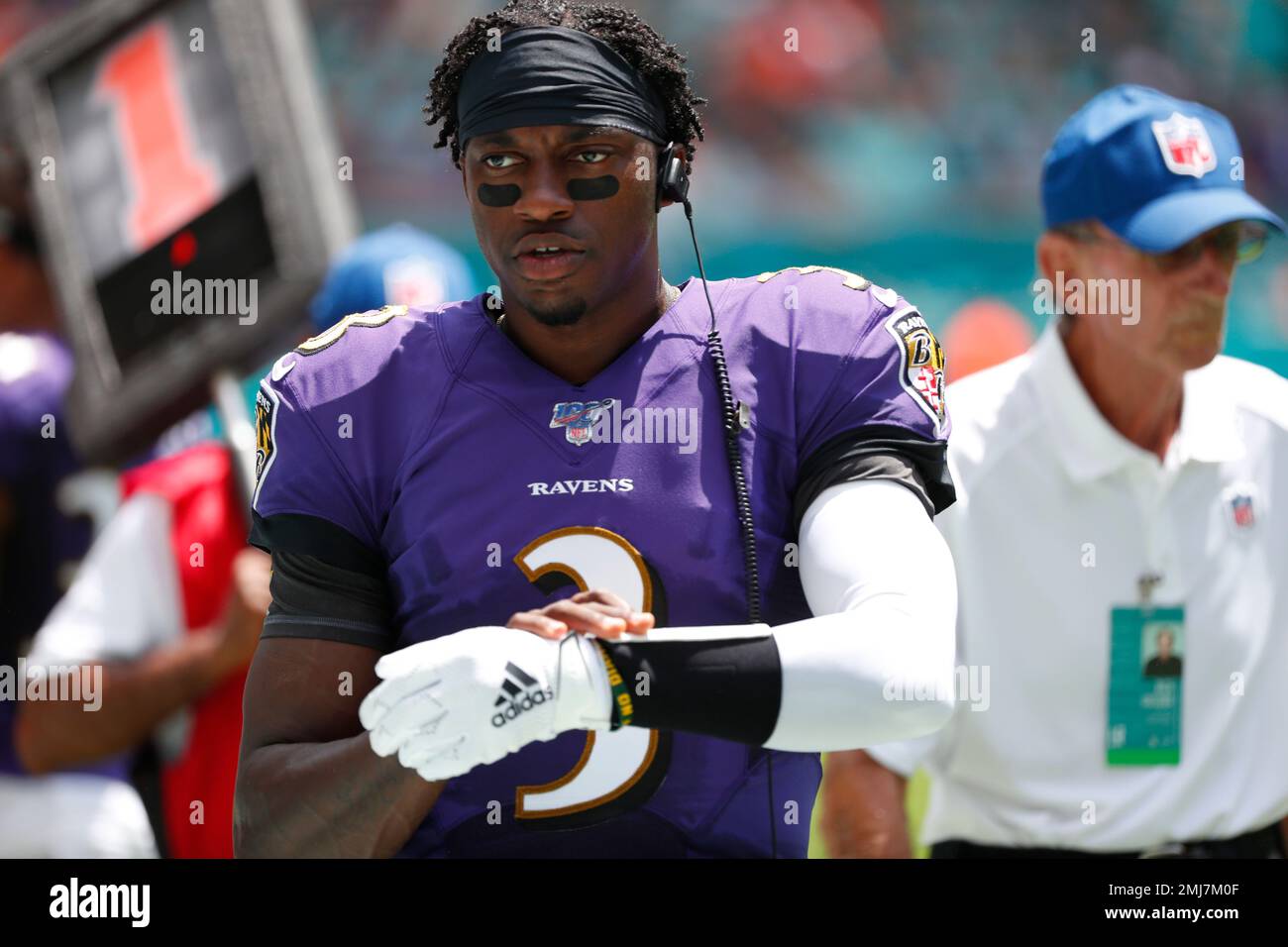 Baltimore Ravens quarterback Robert Griffin III (3) walks on the ...