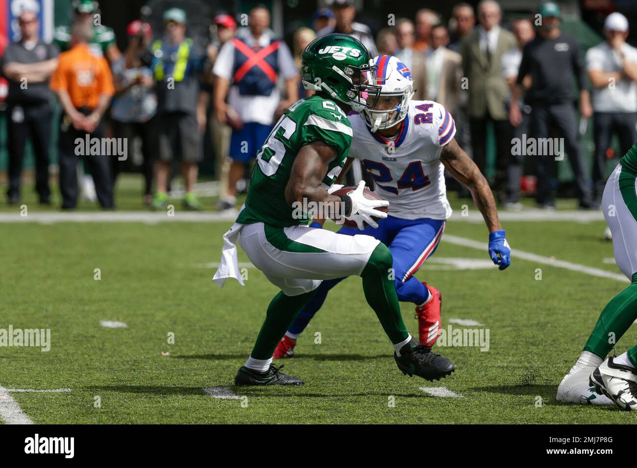 Buffalo Bills' Taron Johnson (24) closes in on New York Jets' Le'Veon ...
