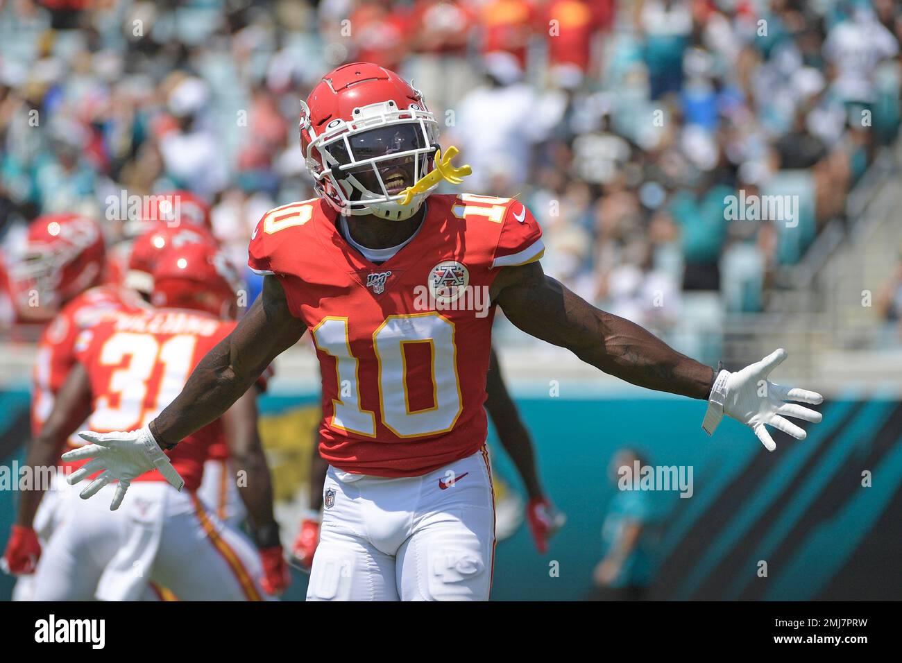 Kansas City Chiefs wide receiver Demarcus Robinson (11) celebrates ...