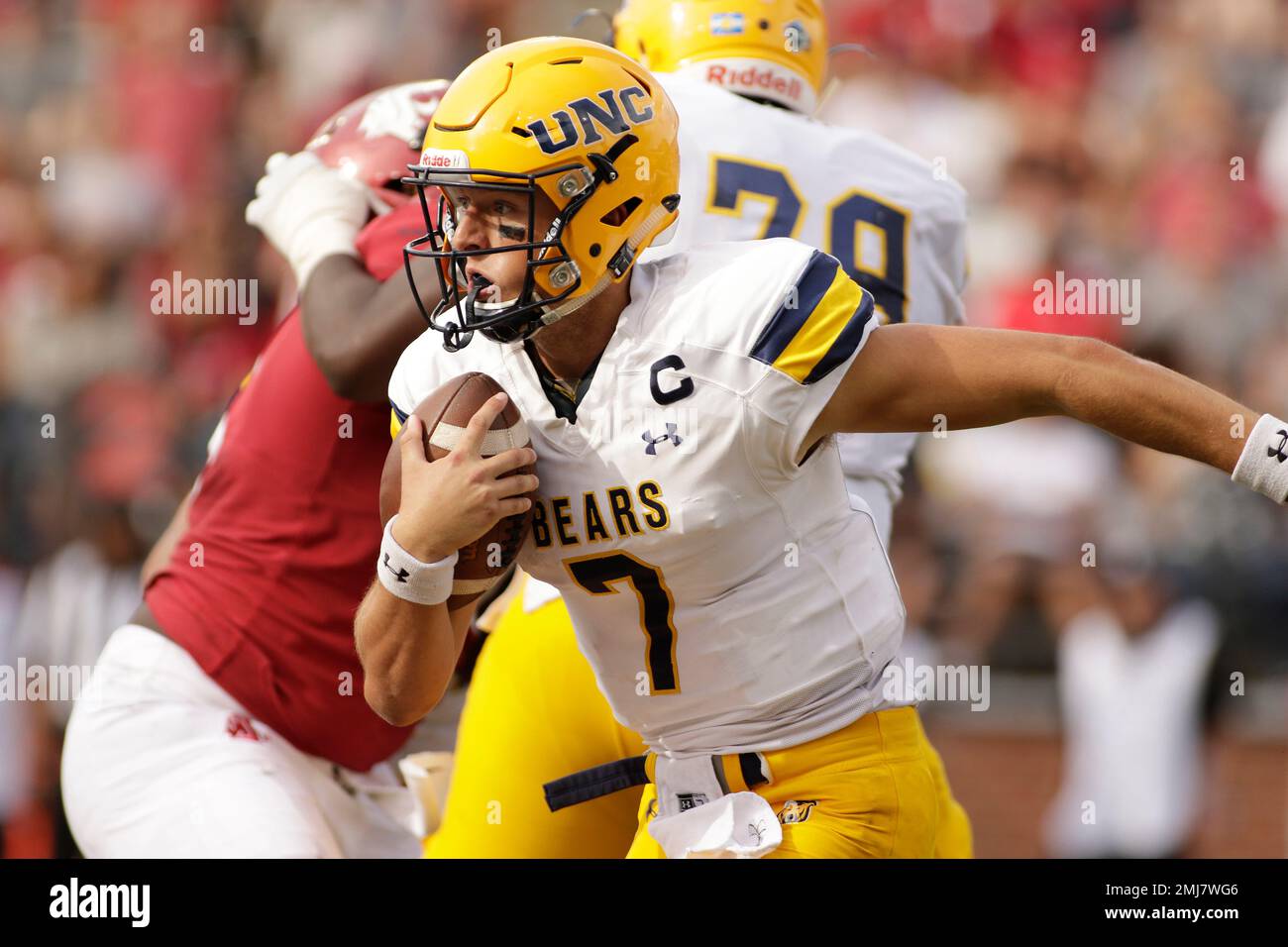 Northern Colorado quarterback Jacob Knipp (7) runs with the ball during ...