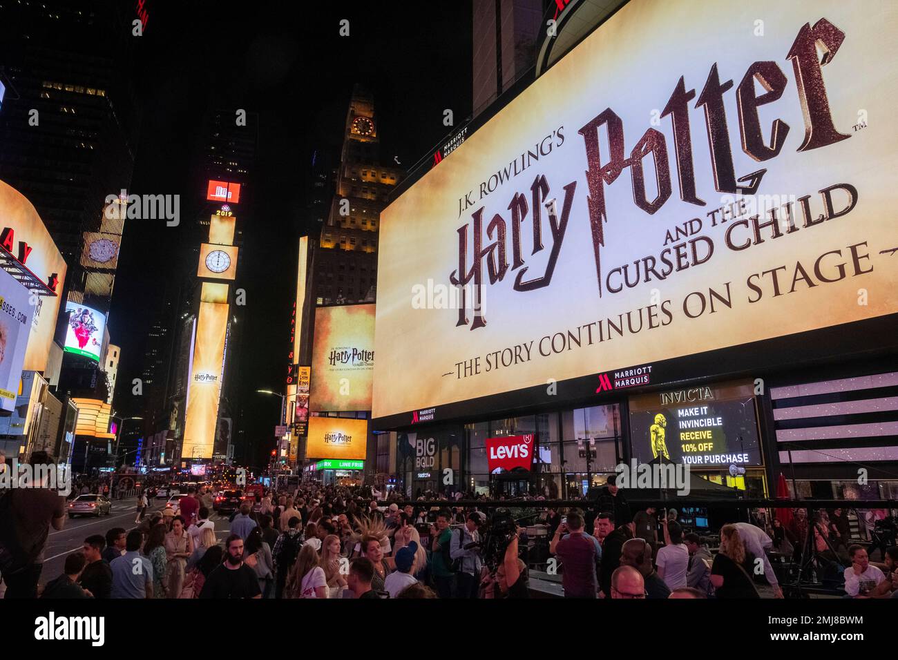 The "Harry Potter and the Cursed Child" Times Square takeover is ...