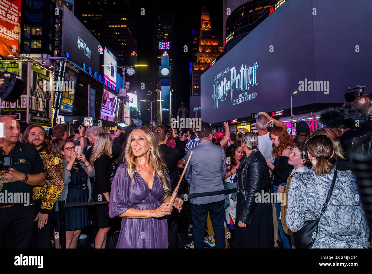 Sarah Jessica Parker launches the "Harry Potter and the Cursed Child ...