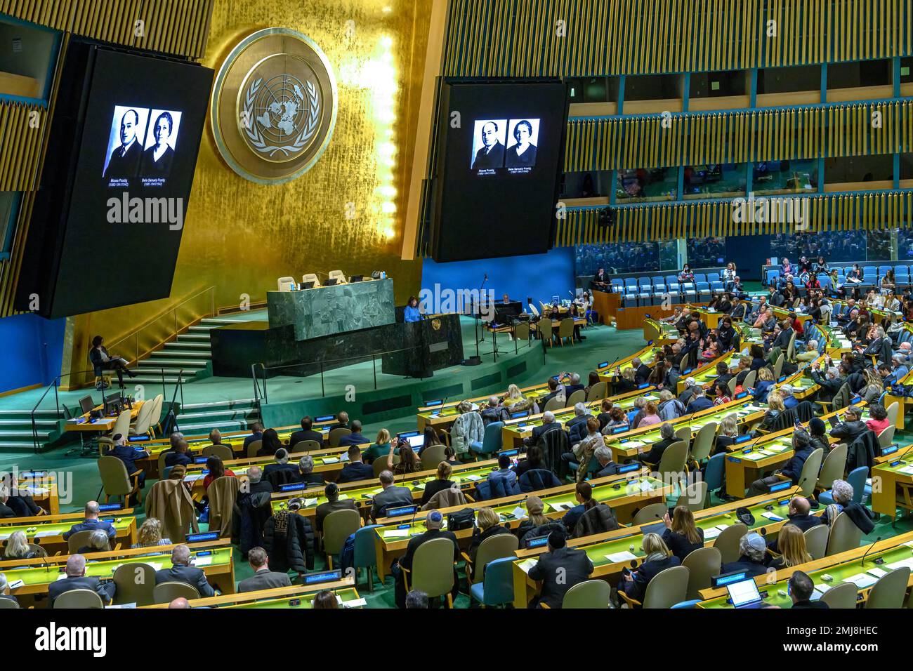 Professor karen frostig hi-res stock photography and images - Alamy