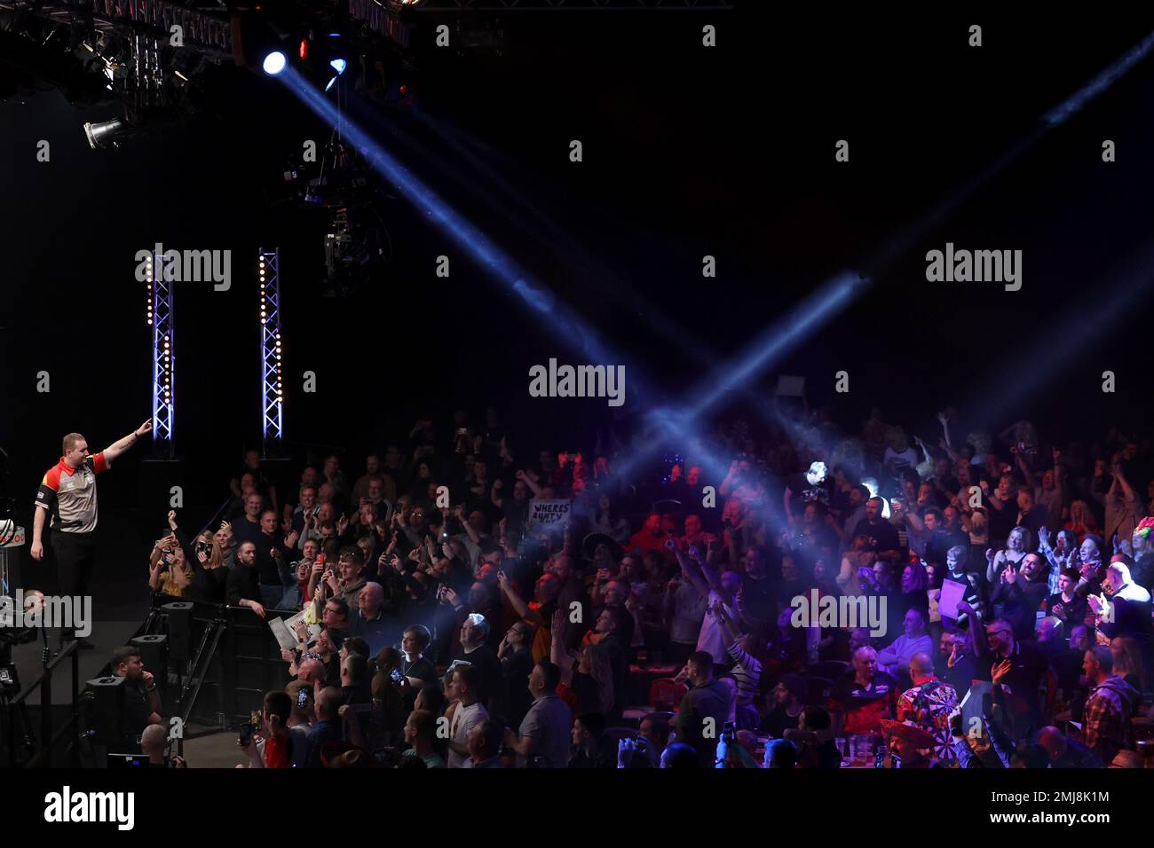 Marshall Arena, Milton Keynes, UK. 27th Jan, 2023. 2023 PDC Cazoo ...