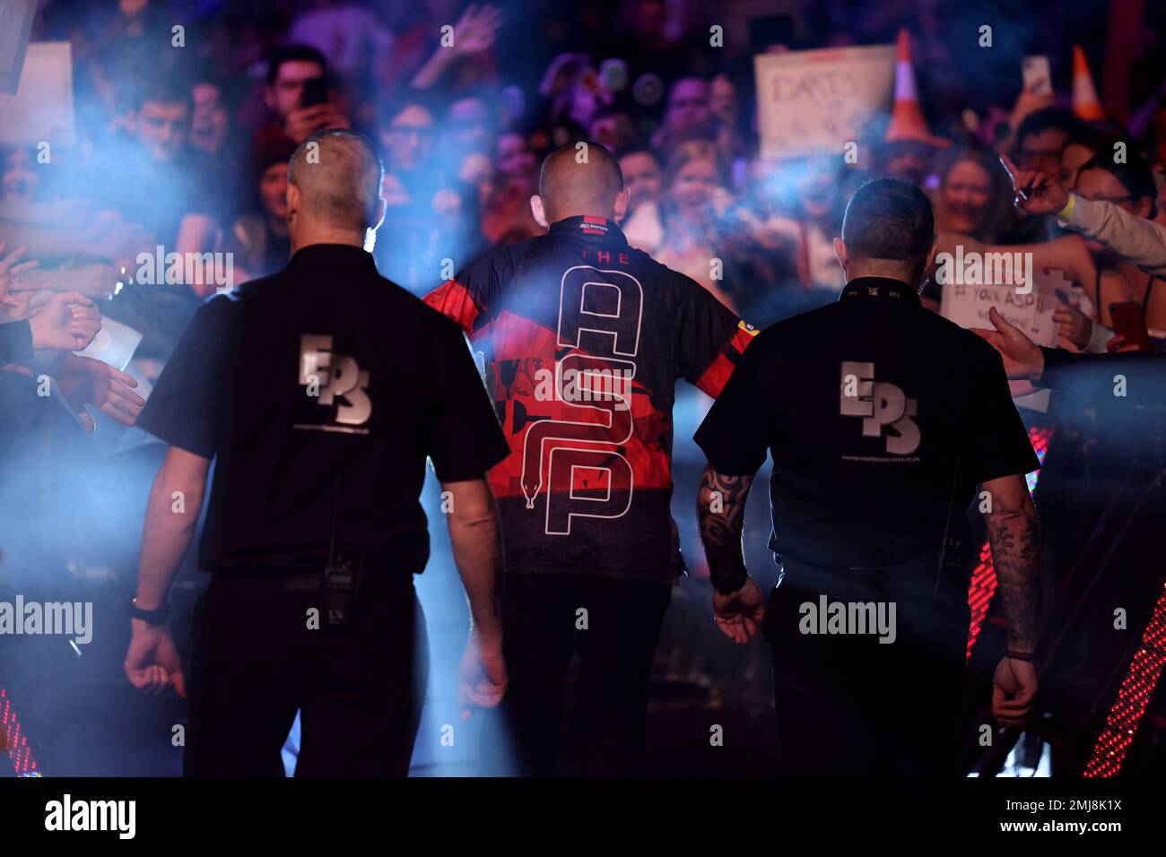 Marshall Arena, Milton Keynes, UK. 27th Jan, 2023. 2023 PDC Cazoo ...